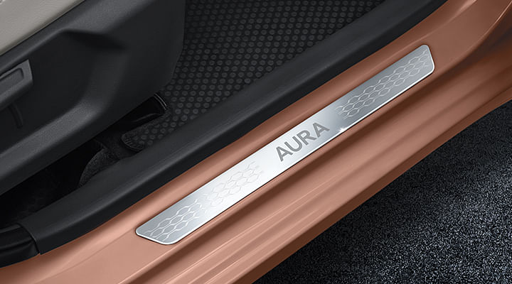 Hyundai aura scuff plate store