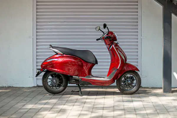 Chetak Images 📸 | Bajaj Chetak Interior & Exterior Photos, 360 View, Videos