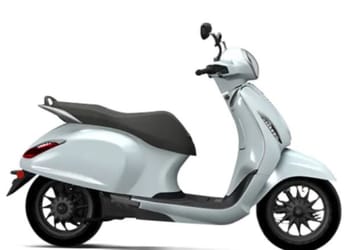 Bookings For The New Bajaj Chetak EV Are Now Open in India Again ...