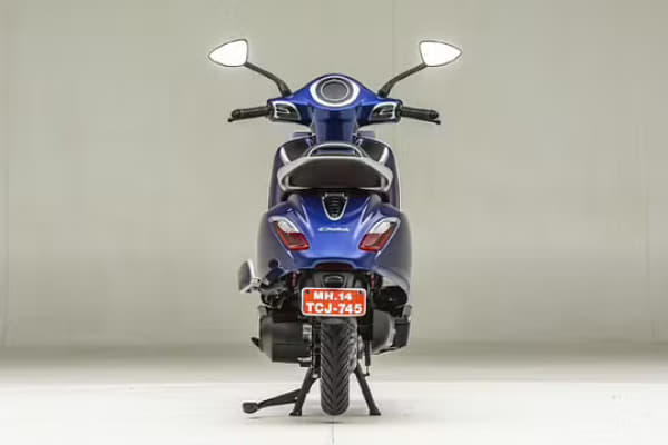 Bajaj Chetak Images - Chetak Interior & Exterior [23 Photos]