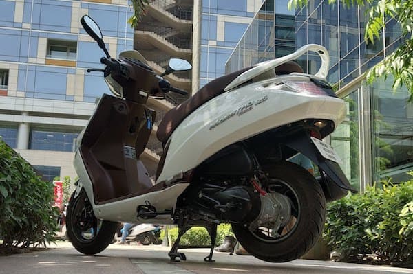 Hero Maestro Edge 125 Images - Maestro Edge 125 Interior & Exterior [27 ...