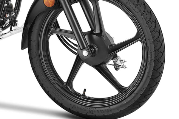 Hero Splendor Plus Images - Splendor Plus Interior & Exterior [14 Photos]