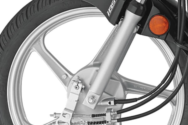 Hero Splendor Plus Images - Splendor Plus Interior & Exterior [14 Photos]