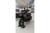 Hero Xoom 160 Price 2025 | Scooter Images, Mileage & Colours