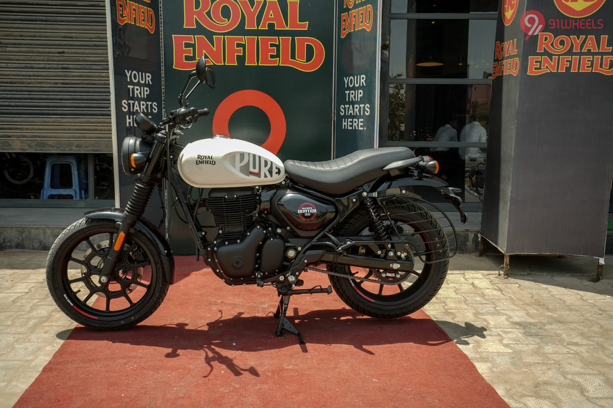 Royal Enfield Hunter 350 Images - Hunter 350 Interior & Exterior [53 ...