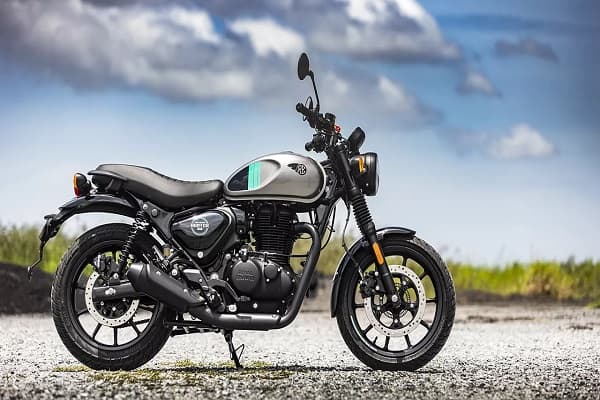 Royal Enfield Hunter 350 Images - Hunter 350 Interior & Exterior [17 ...