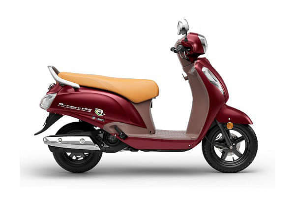 Suzuki Access 125 Images - Access 125 Interior & Exterior [45 Photos]