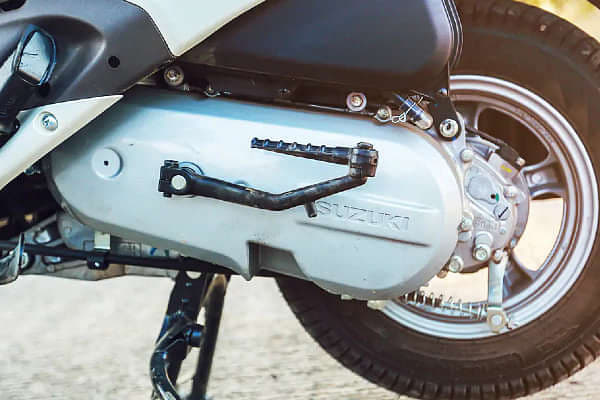 Suzuki Access 125 Images - Access 125 Interior & Exterior [44 Photos]