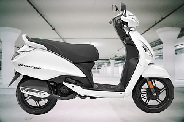 TVS Jupiter Images - Jupiter Interior & Exterior [27 Photos]