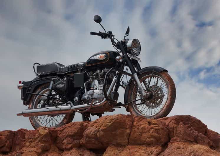 Royal Enfield Bullet 350 BS4 Price - Images, Colours & Reviews