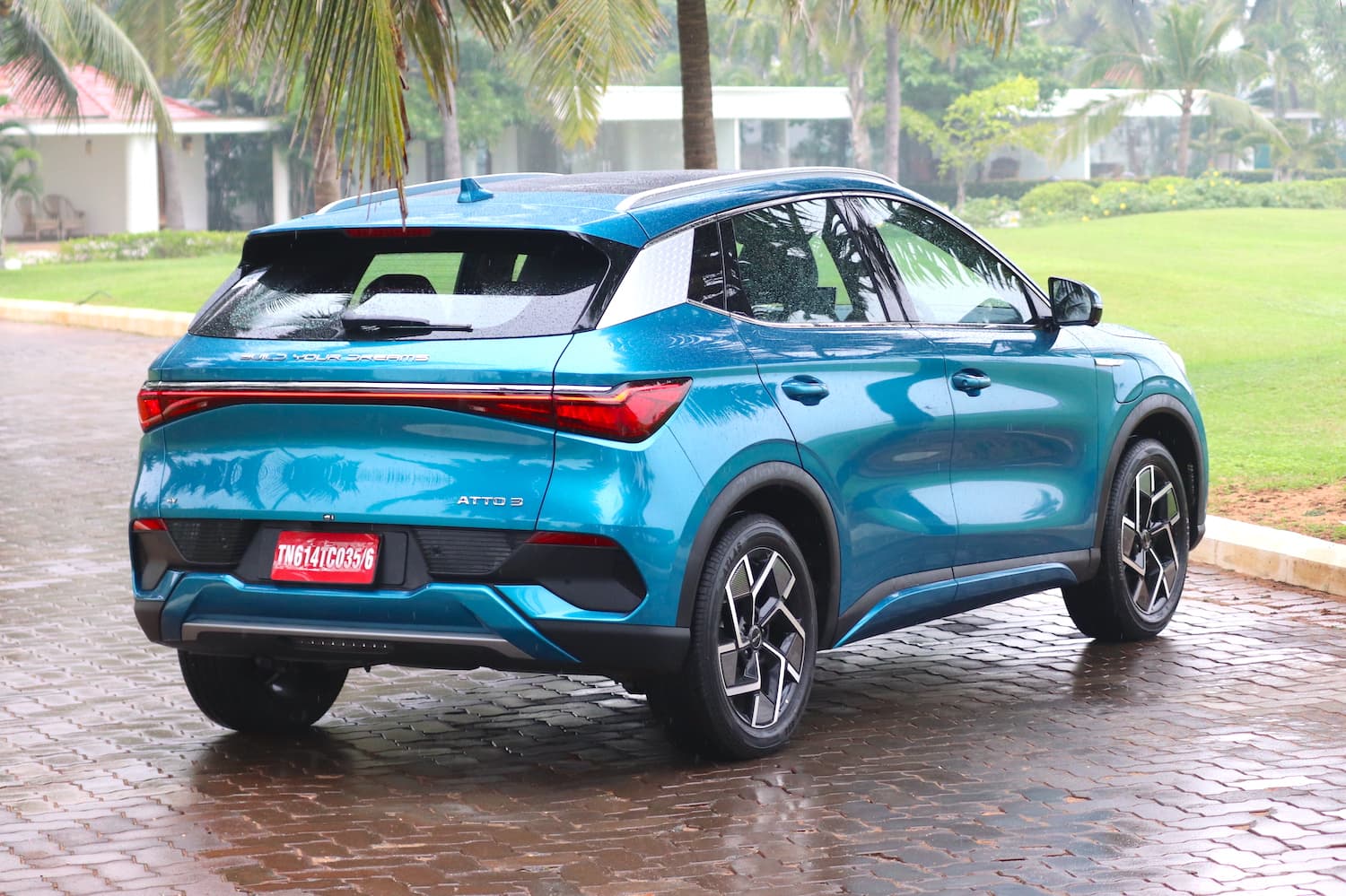 BYD Auto Atto 3 Images - Atto 3 Interior & Exterior [68 Photos]