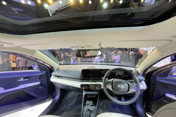 Hyundai Verna Images - Verna Interior & Exterior [38 Photos]