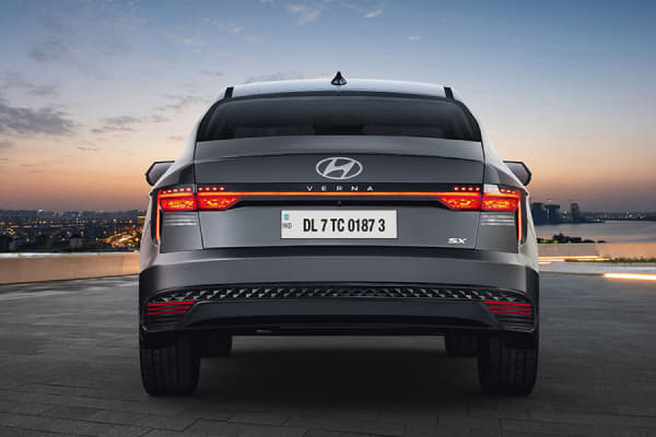 Hyundai Verna Images - Verna Interior & Exterior [38 Photos]