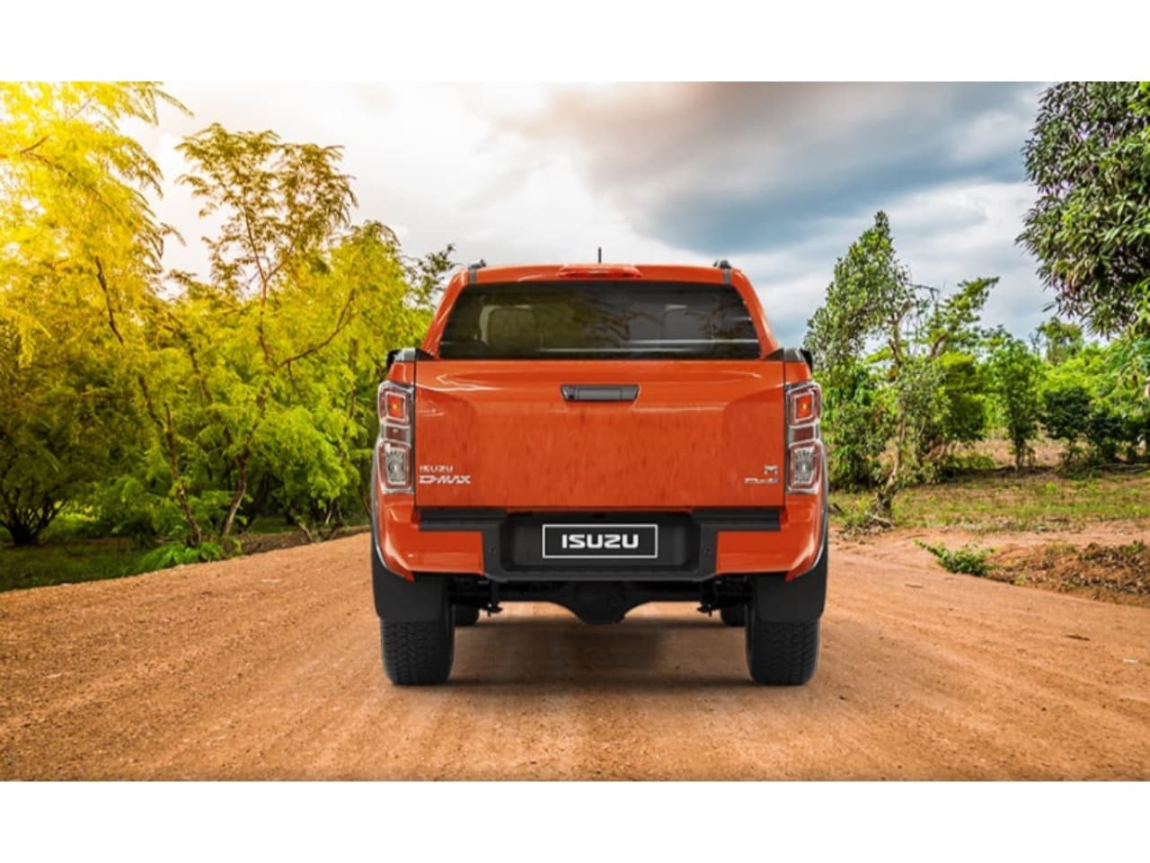 Isuzu D-Max Images - D-Max Interior & Exterior [12 Photos]