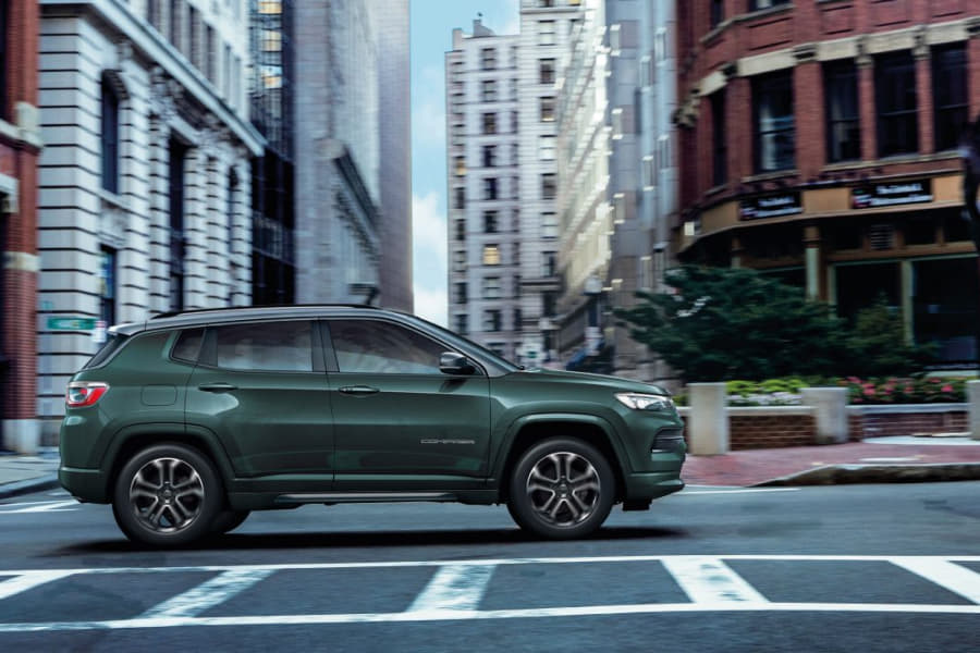 Jeep Compass Images - Compass Interior & Exterior [31 Photos]