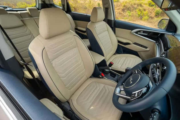 Carens Images 📸 | KIA Carens Interior & Exterior Photos, 360 View, Videos
