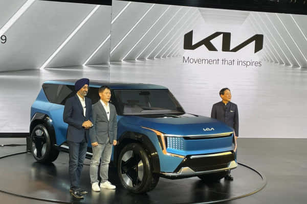KIA EV9 Price - Launch Date, Images, Colours & Reviews