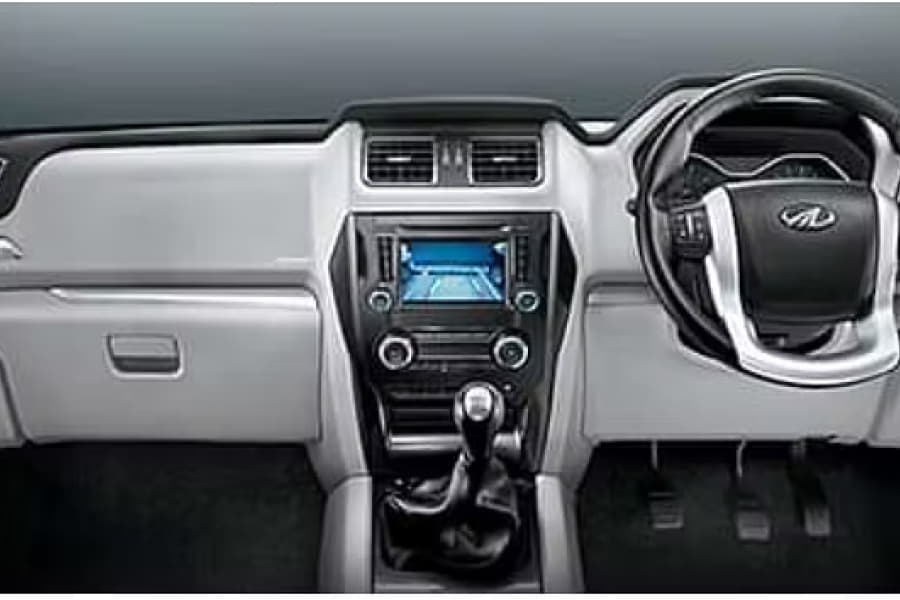 Mahindra Scorpio Classic Images - Scorpio Classic Interior & Exterior ...