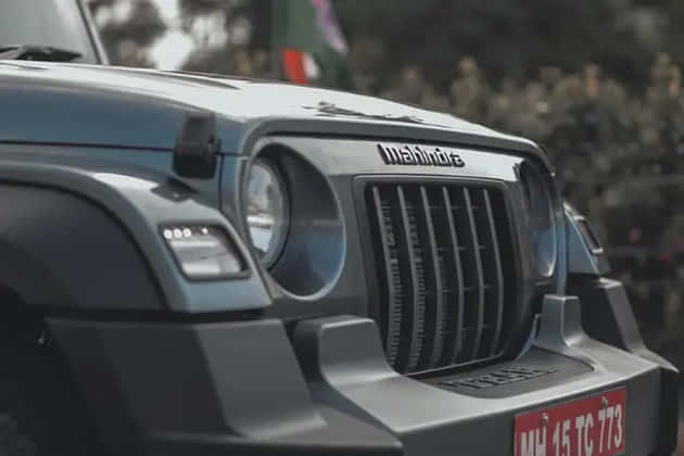 Thar Images 📸 | Mahindra Thar Interior & Exterior Photos, 360 View, Videos