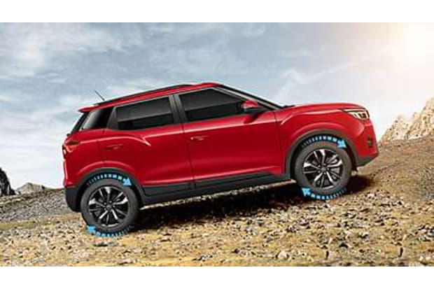 Mahindra XUV300 Images - XUV300 Interior & Exterior [41 Photos]