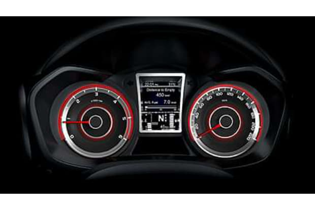 Mahindra XUV300 Images - XUV300 Interior & Exterior [41 Photos]