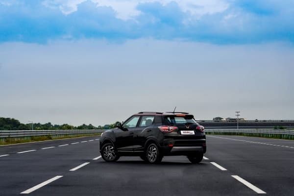 Mahindra XUV 400 Electric Images - XUV 400 Electric Interior & Exterior ...