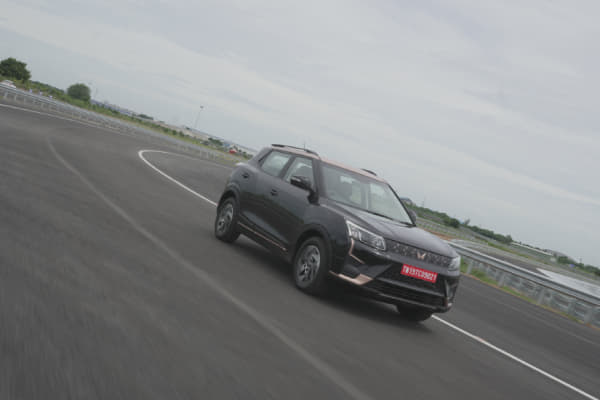 Mahindra XUV 400 Electric Images - XUV 400 Electric Interior & Exterior ...