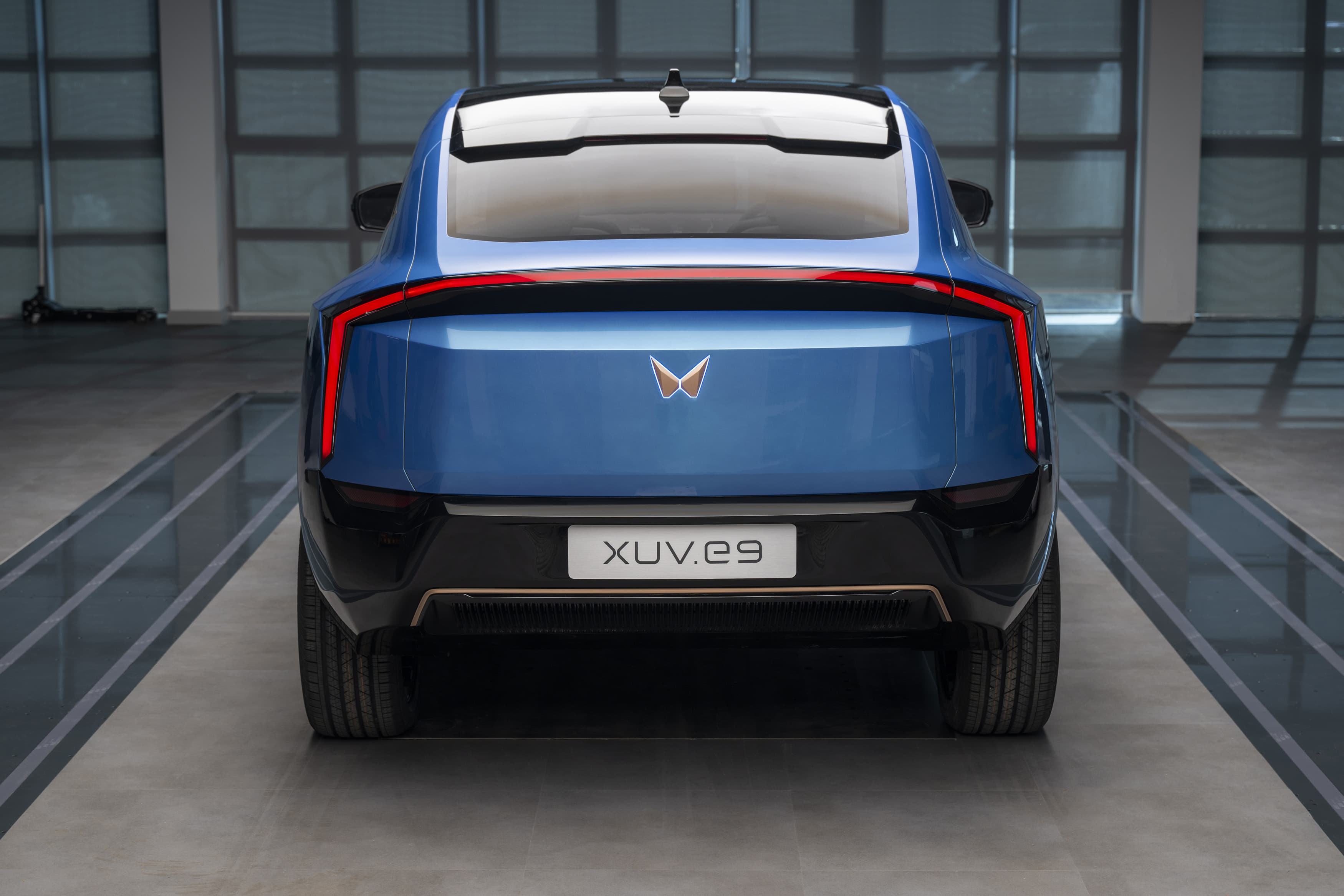 Mahindra XUV e8 Images - XUV e8 Interior & Exterior [6 Photos]