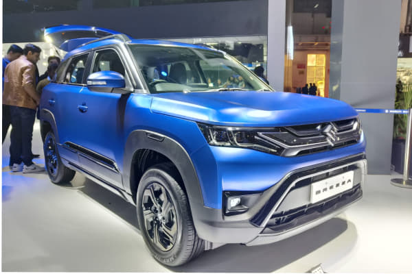 Maruti Brezza Images - Brezza Interior & Exterior [45 Photos]
