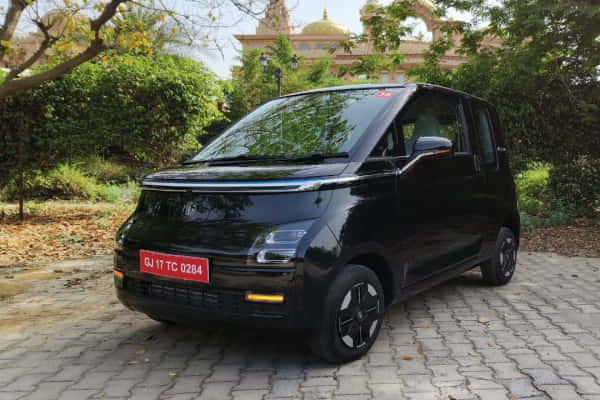 Modified MG Comet EV Convertible || Will You Buy This 2-Door 4-Seater ...