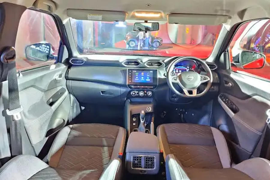 Nissan Magnite Images - Magnite Interior & Exterior [60 Photos]