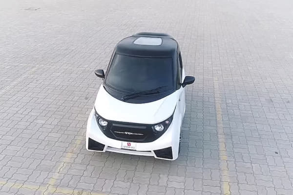 Strom Motors R3 Images - R3 Interior & Exterior [8 Photos]