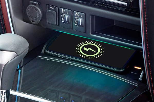 Toyota Fortuner Legender Images - Fortuner Legender Interior & Exterior ...