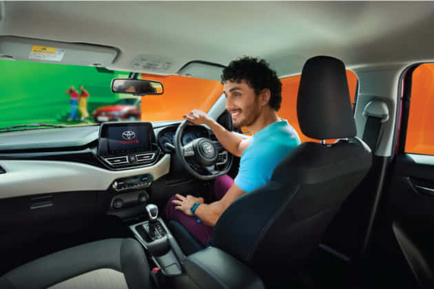 Glanza Images 📸 | Toyota Glanza Interior & Exterior Photos, 360 View ...