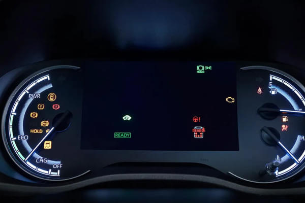 Toyota Innova Hycross Images - Innova Hycross Interior & Exterior [23 ...