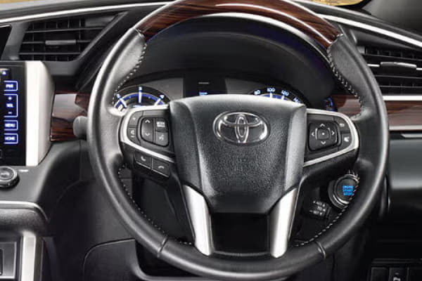 Toyota Innova Crysta Images - Innova Crysta Interior & Exterior [17 Photos]