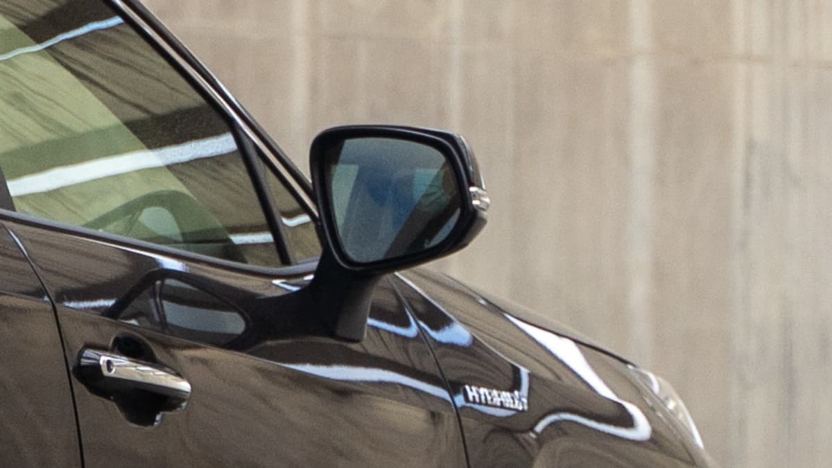 Toyota RAV4 Images - RAV4 Interior & Exterior [27 Photos]