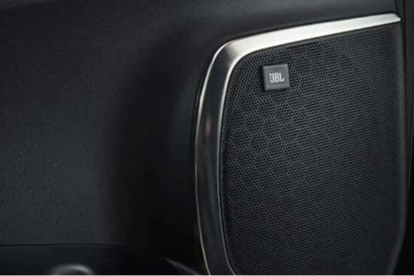 Vellfire Images 📸 | Toyota Vellfire Interior & Exterior Photos, 360 ...
