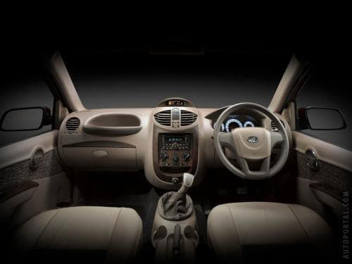 Mahindra Xylo Images - Xylo Interior & Exterior [29 Photos]