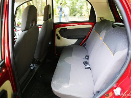Tata Nano Images - Nano Interior & Exterior [127 Photos]