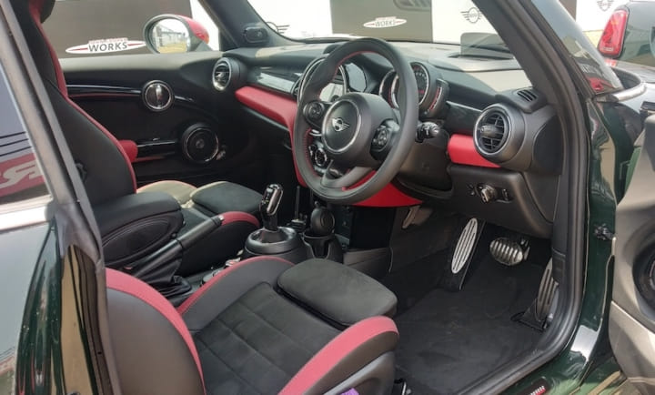 5 Reasons Why You Should Buy the Mini Cooper JCW