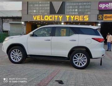 Toyota Fortuner Alloy Wheels - Here Are Top 5 Design Options!