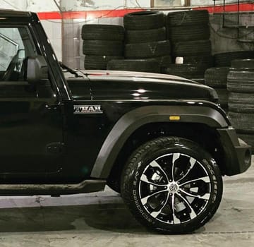 New Mahindra Thar 20 Inch Alloy Wheels - Better Than Stock Wheels?