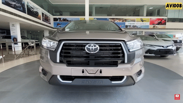 2023 Toyota Innova Crysta Walkaround Video - What's New?