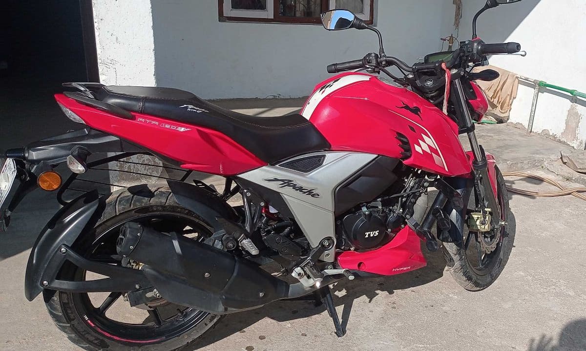 Advanced Technology in Riding - Owner Review of TVS Apache RTR 160 4V ...